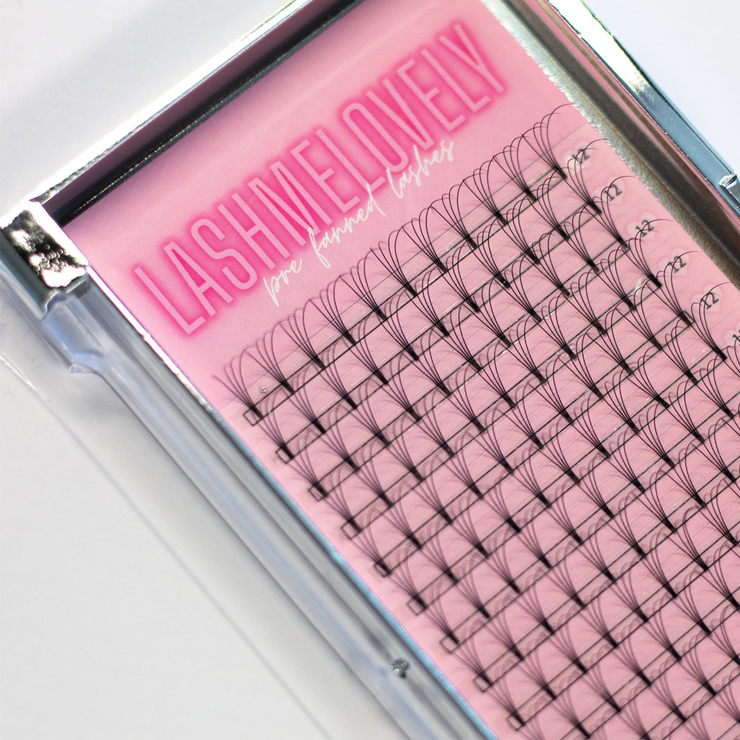 Russian Lashes | 3D, 4D, 5D, 7D Volume Eyelashes – LASHMELOVELY