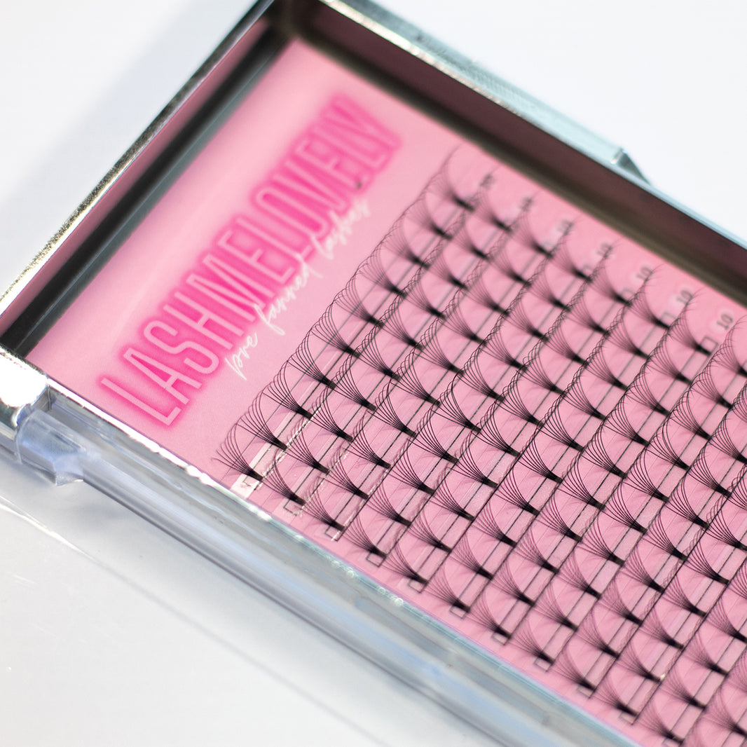 Russian Lashes | 3D, 4D, 5D, 7D Volume Eyelashes – LASHMELOVELY